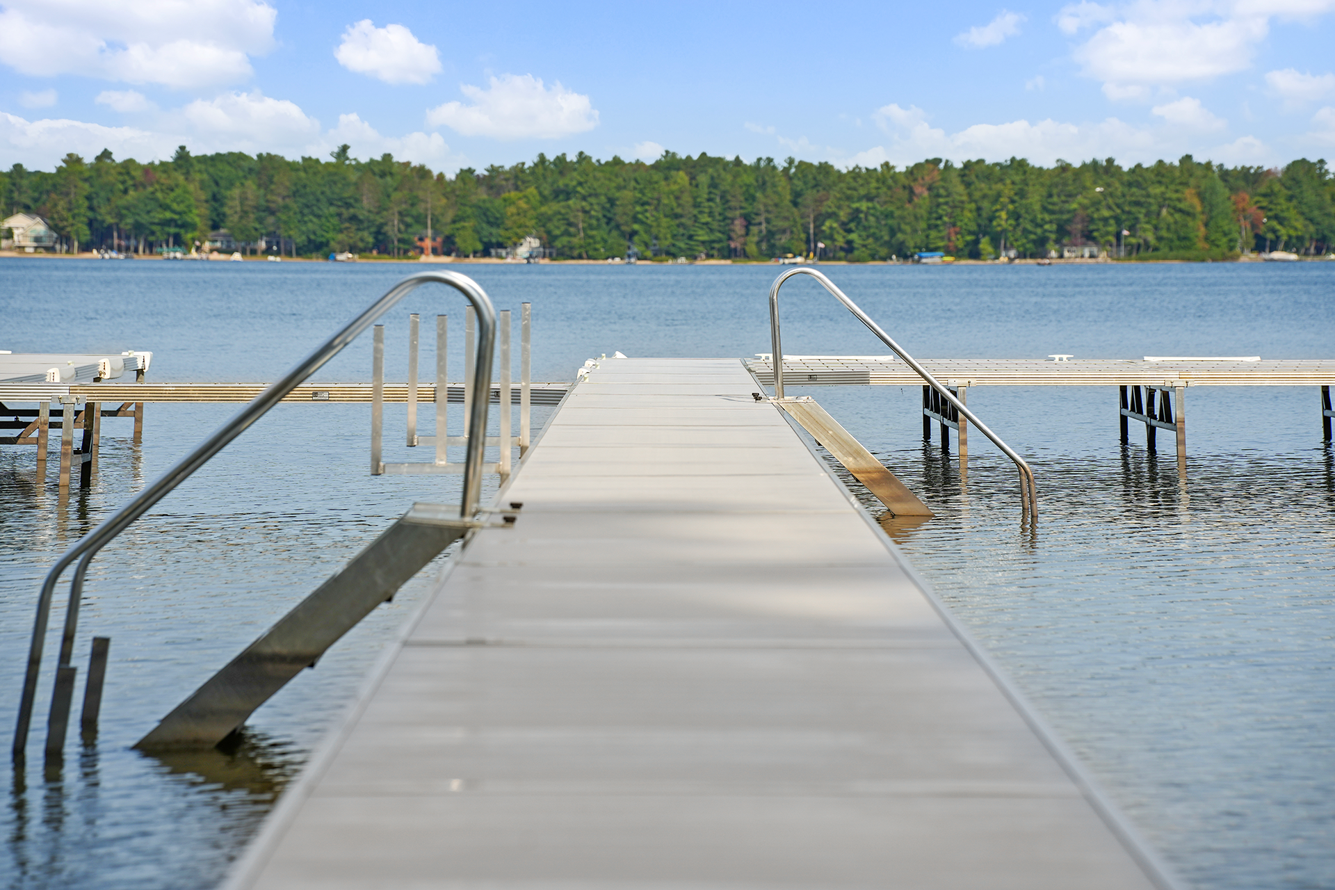 Solid Surface Decking | twinbaydockproducts